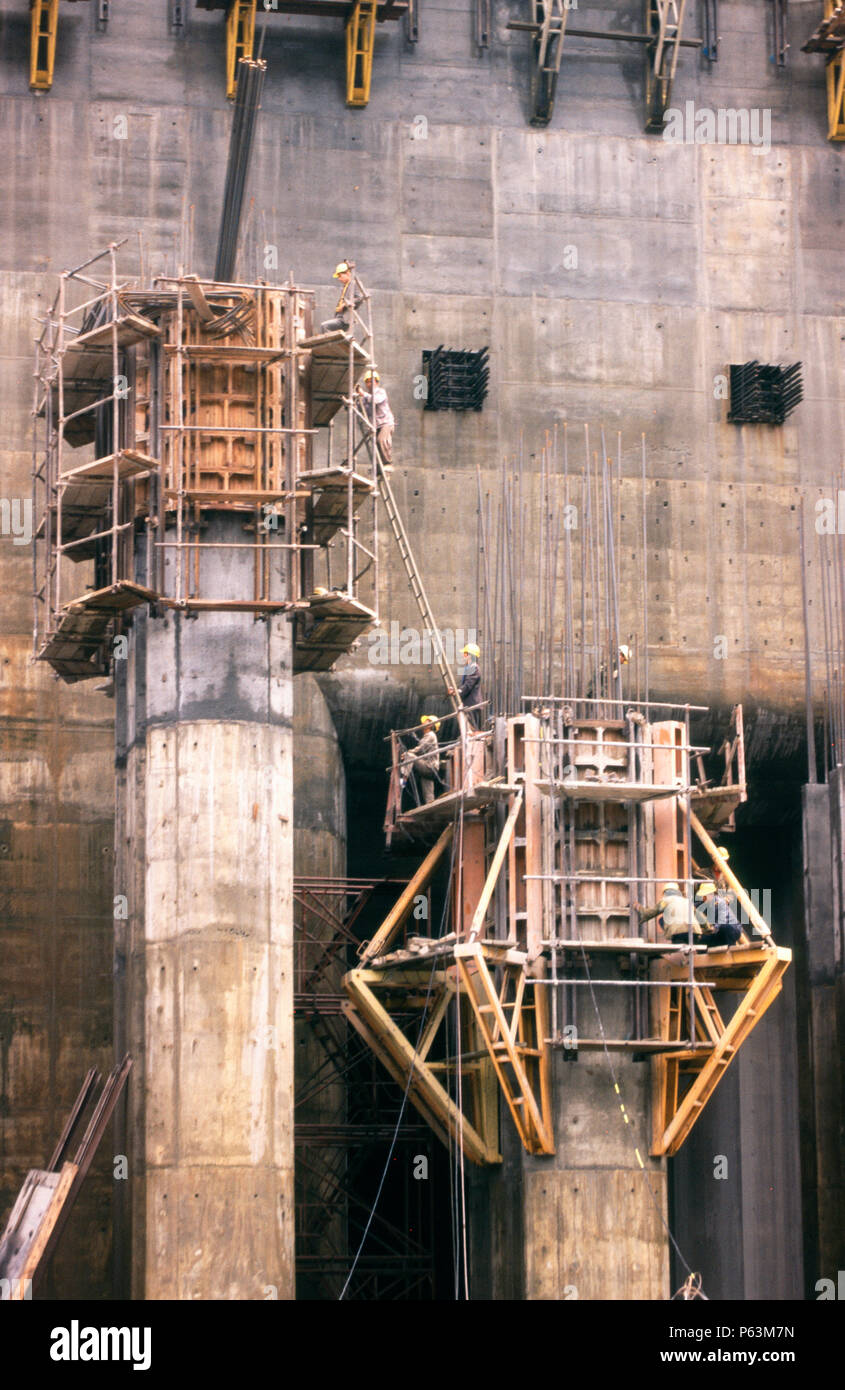 Upper Yangtze hydroelectric river dam project, Szechuan, China Stock ...