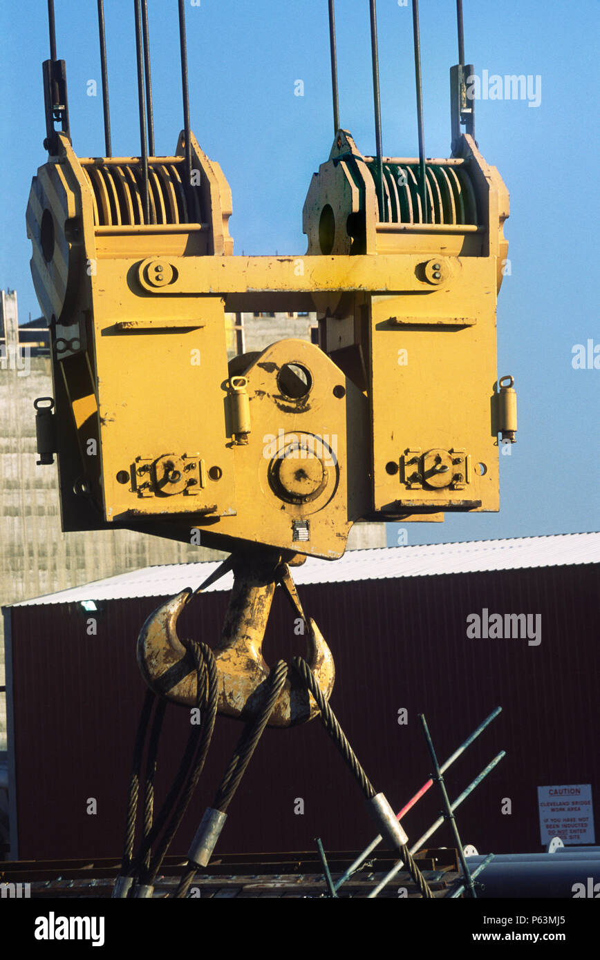 Roof crane lift - lanetatalk