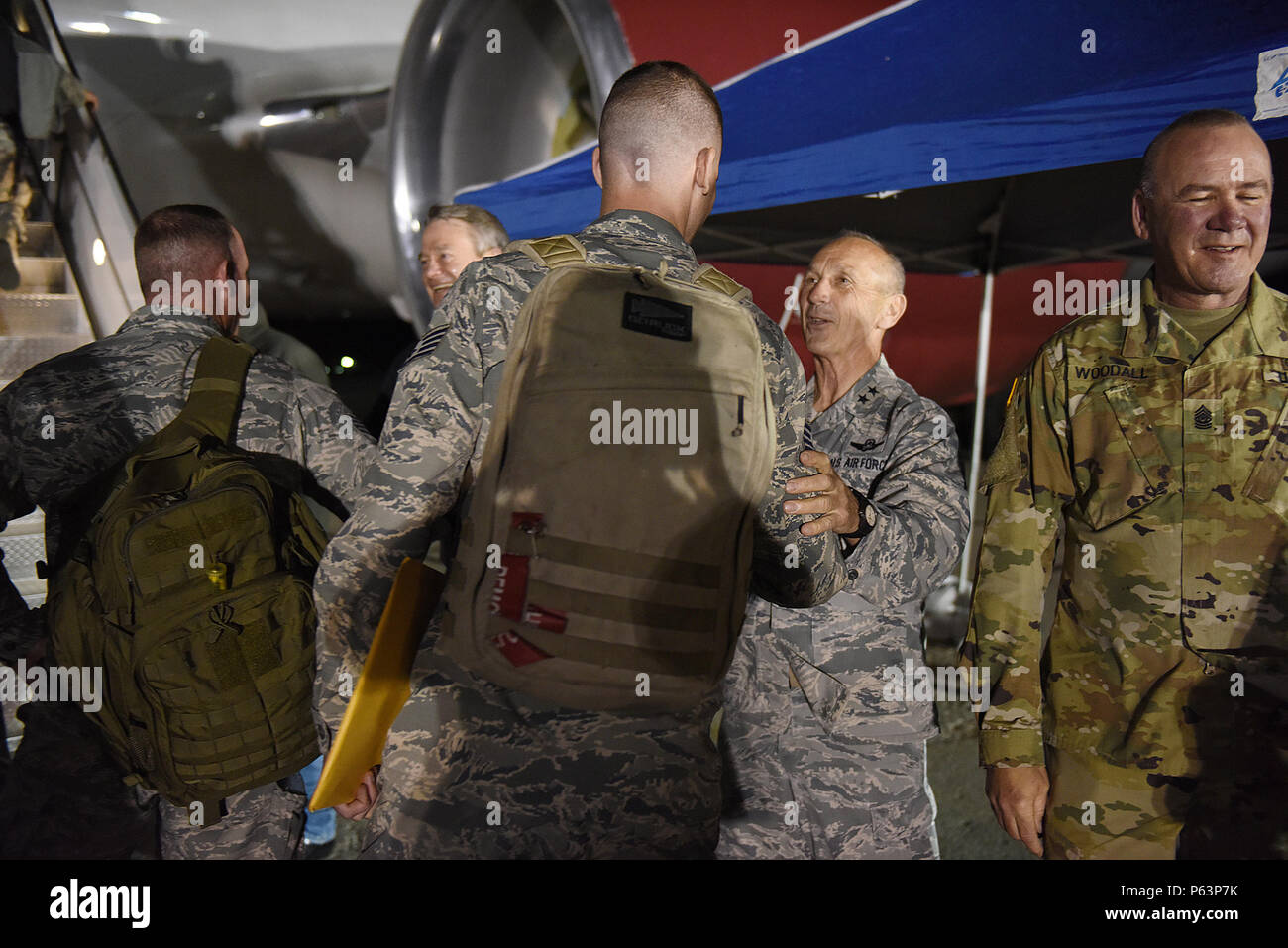 124th f a hi-res stock photography and images - Alamy