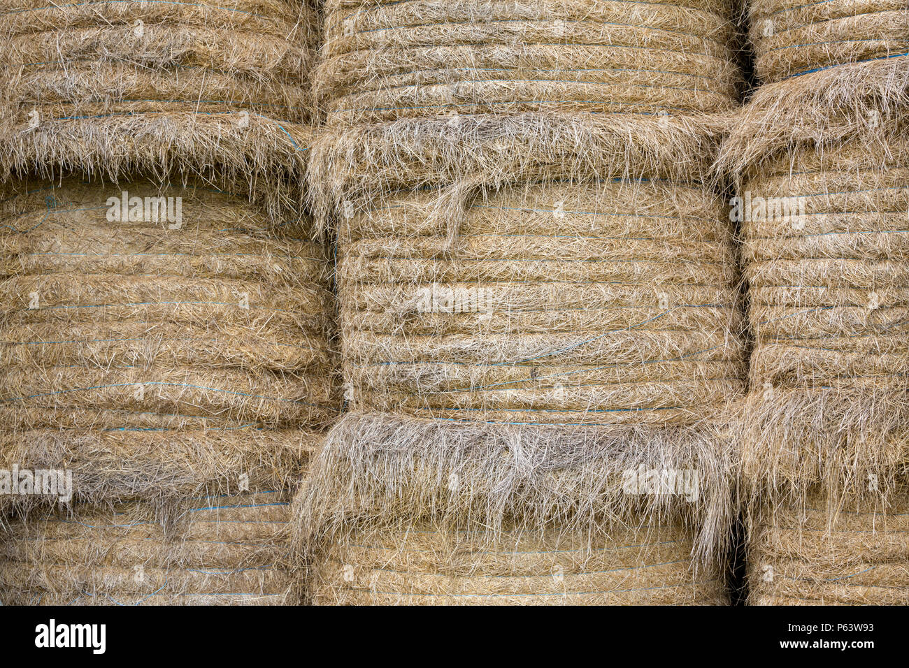 Straw bales patterns hi-res stock photography and images - Alamy