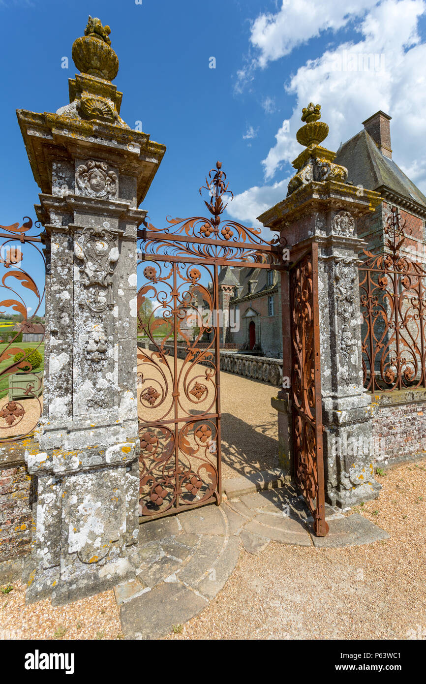 Chateau de carrouges hi-res stock photography and images - Alamy