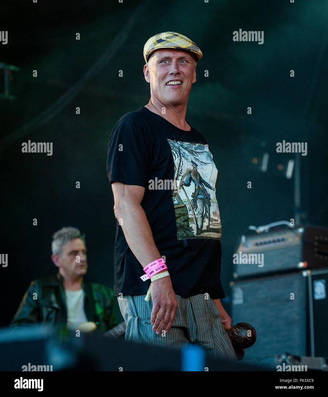 Bez shaun ryder hi-res stock photography and images - Alamy
