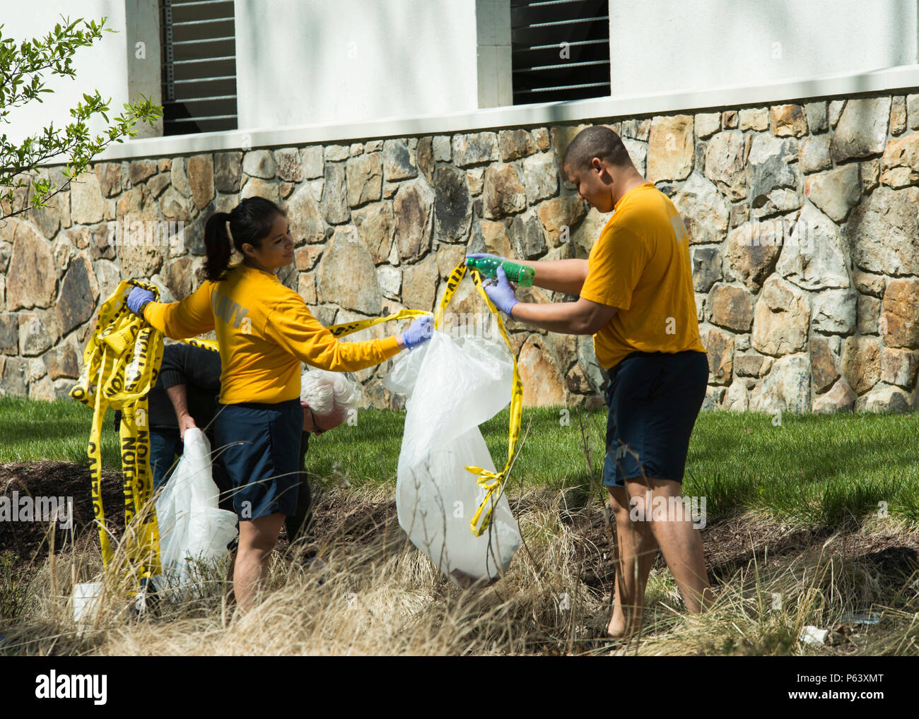 Naval Support Activity Bethesda (NSAB) recognizes Earth Week by holding ...