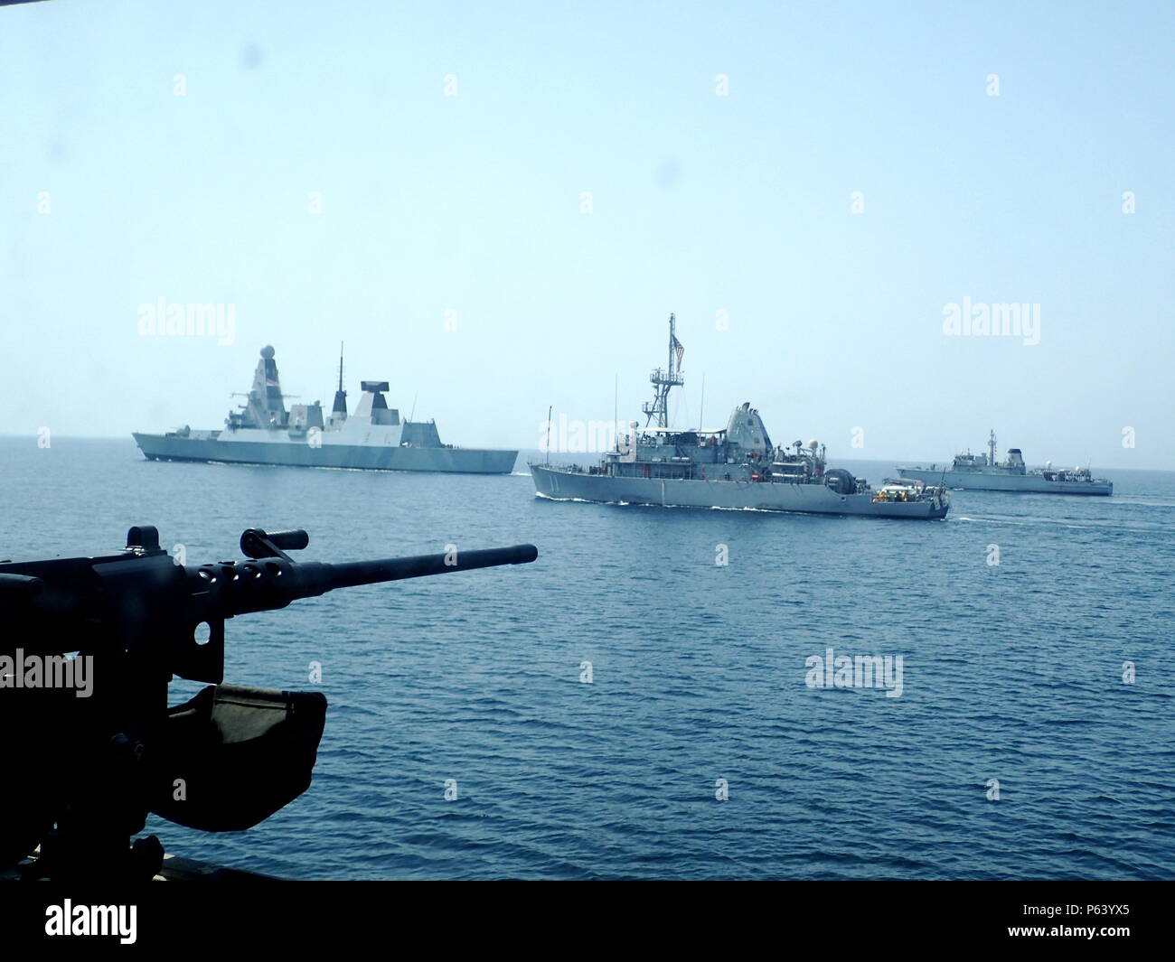 160415-N-QG671-016 GULF OF OMAN (Apr. 15, 2016) USS Gladiator (MCM 11 ...