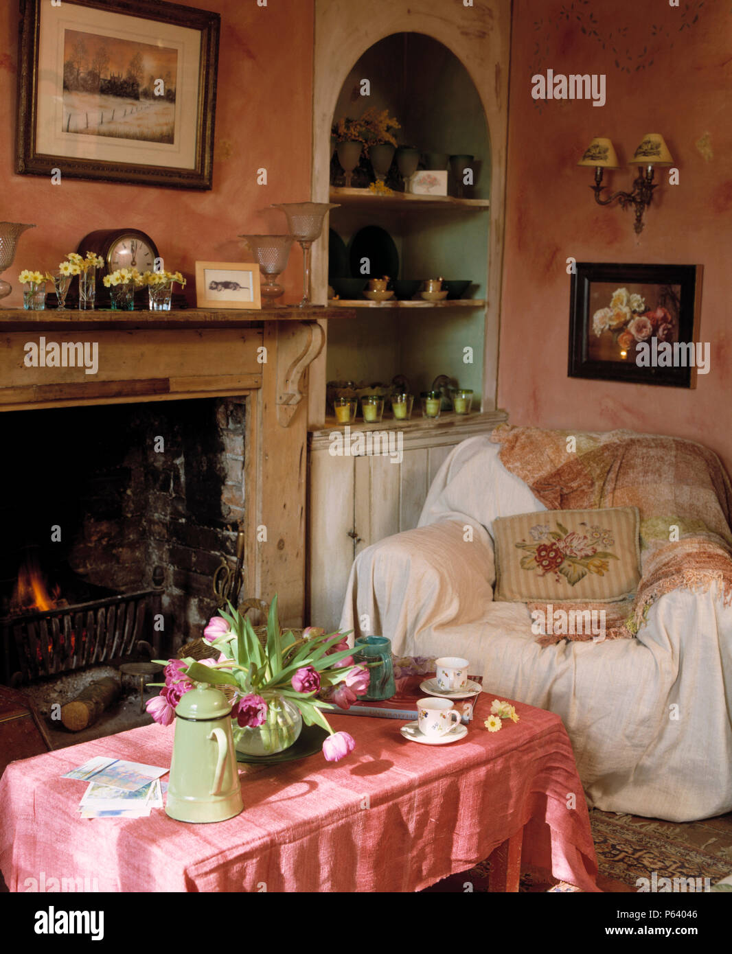 Sitting beside fire hi-res stock photography and images - Alamy