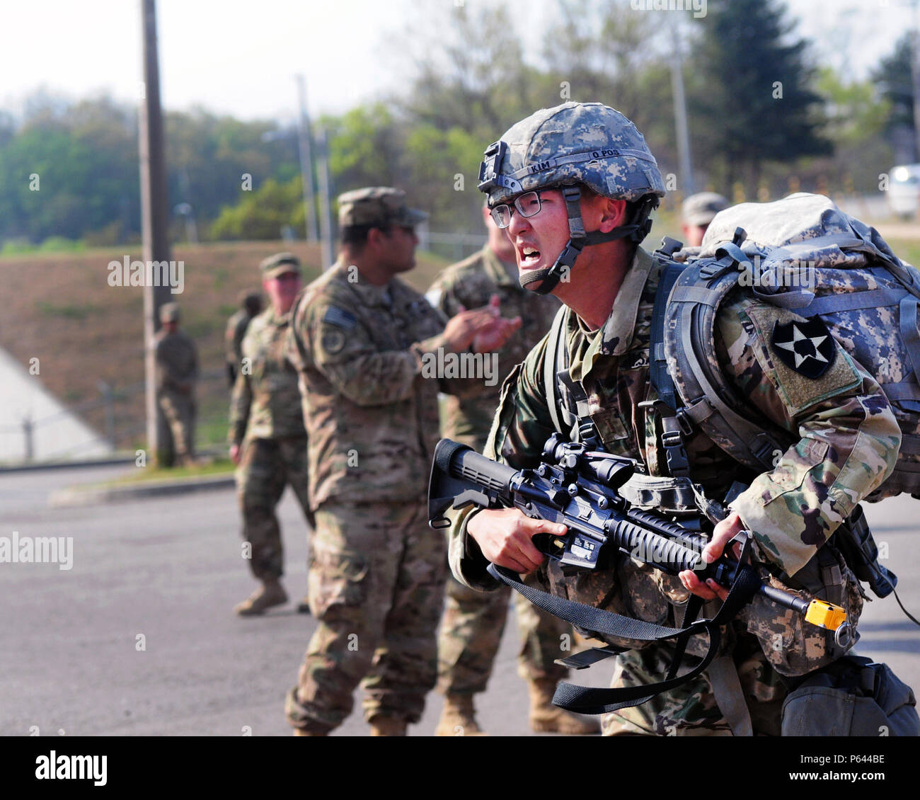 2nd Lt. Robert Kim, 2nd Infantry Division, completes the final portion ...