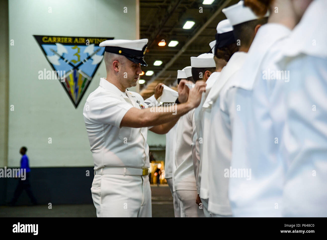 160420-N-CZ759-013 ATLANTIC OCEAN (April 20, 2016) - Senior Chief ...
