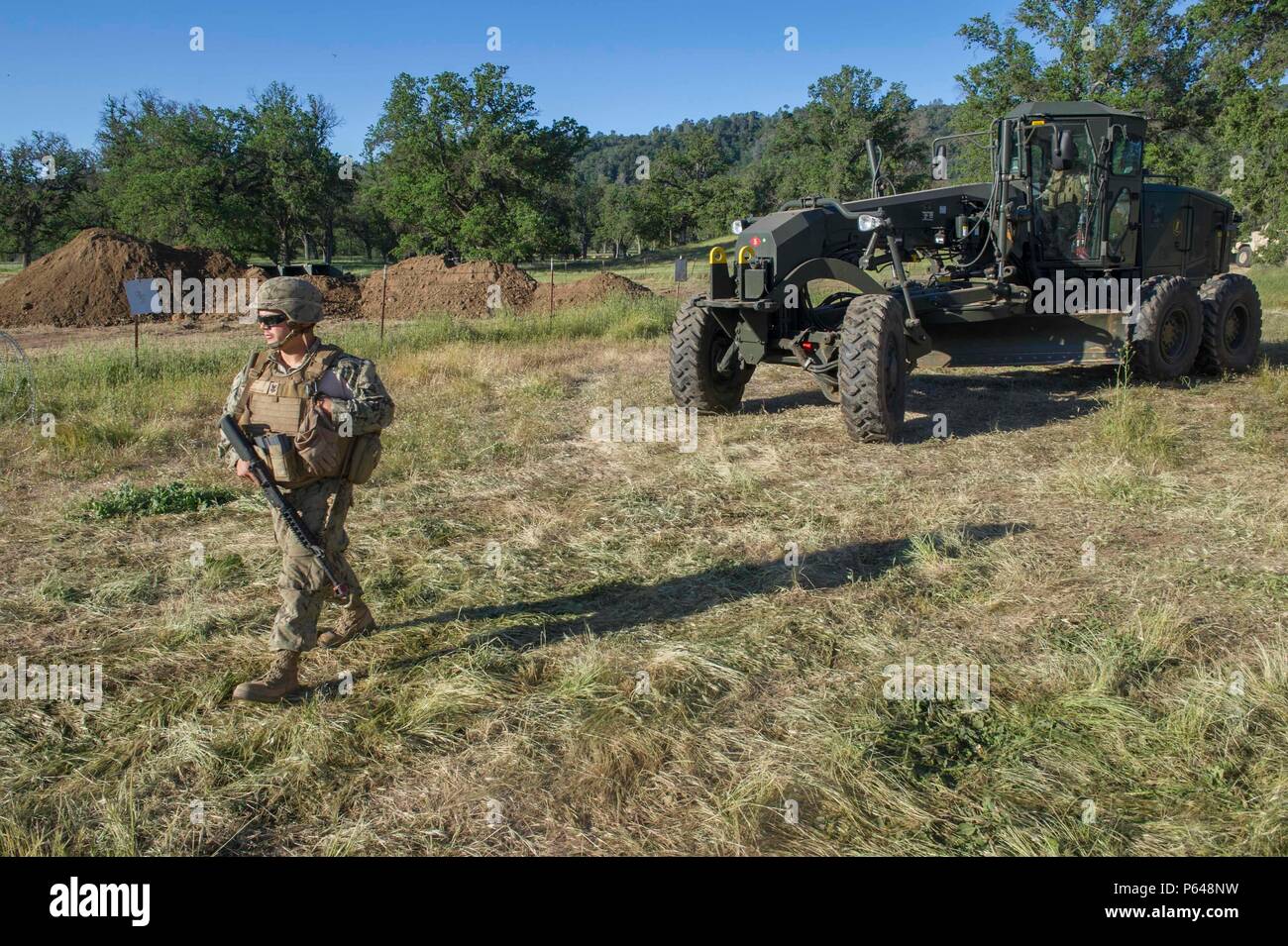 160418-N-HD670-053 FORT HUNTER LIGGETT, Calif. (April 18, 2016) - A ...