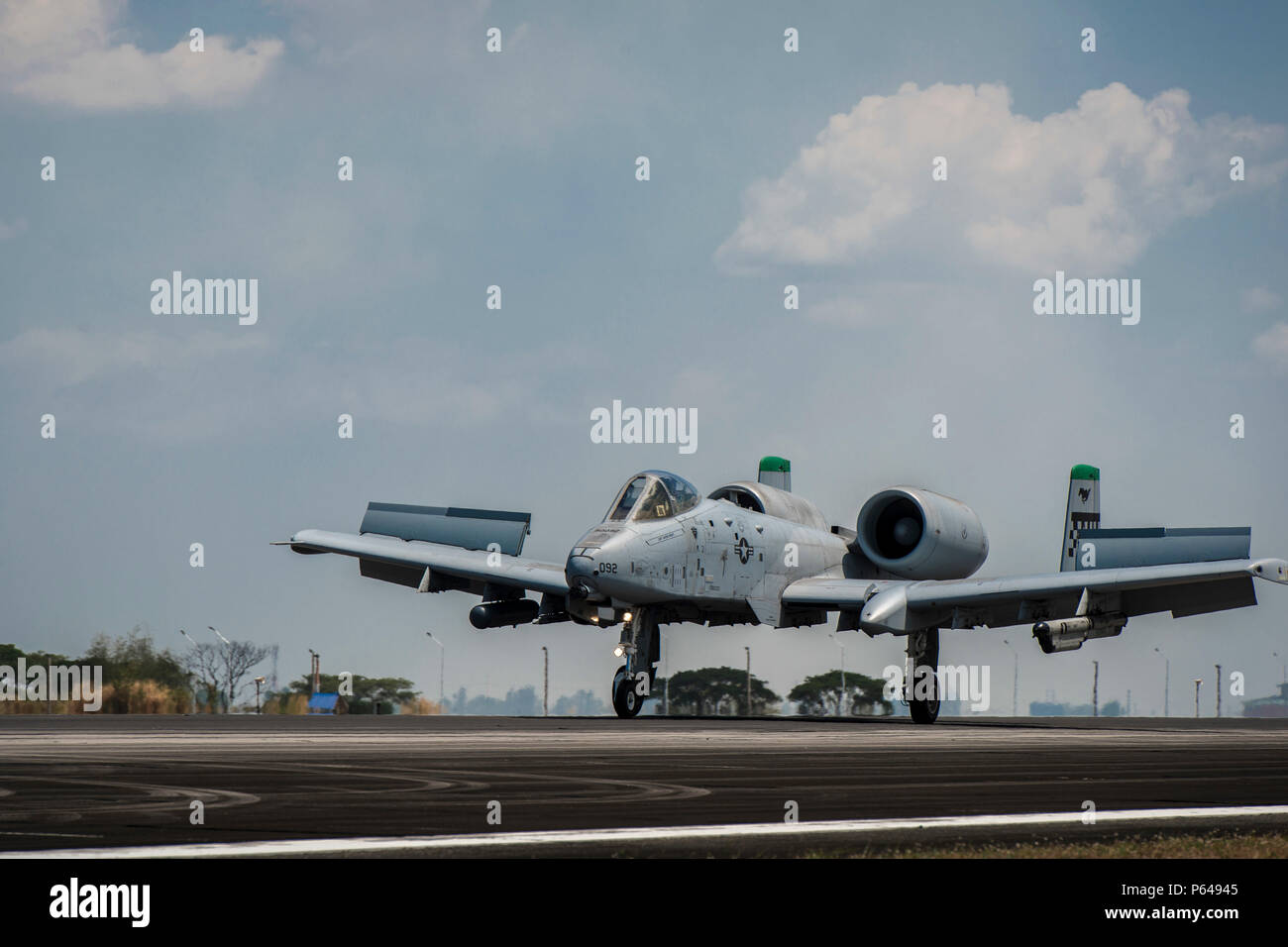 Clark air base flightline hi-res stock photography and images - Alamy