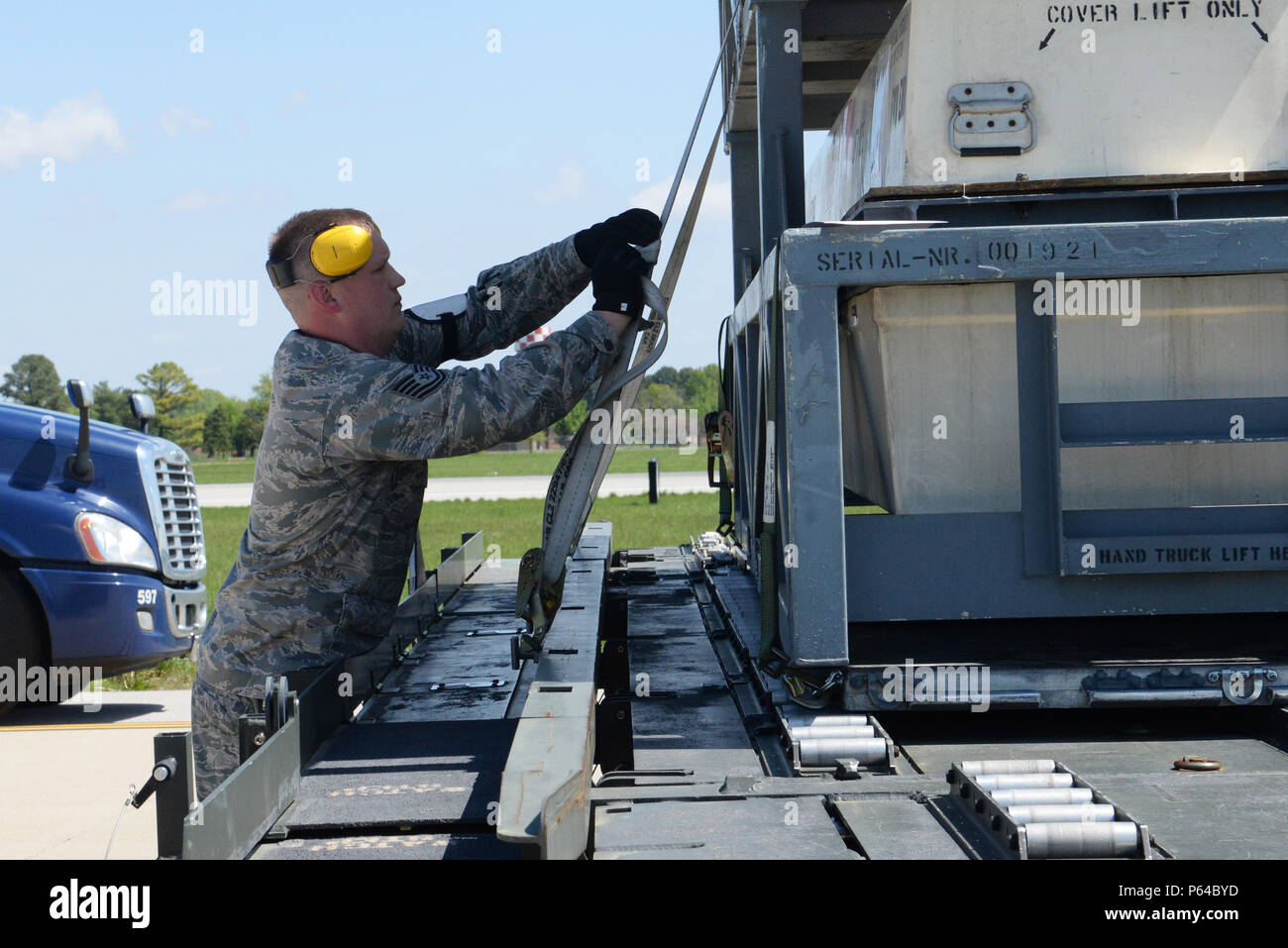 375 lrs hi-res stock photography and images - Alamy