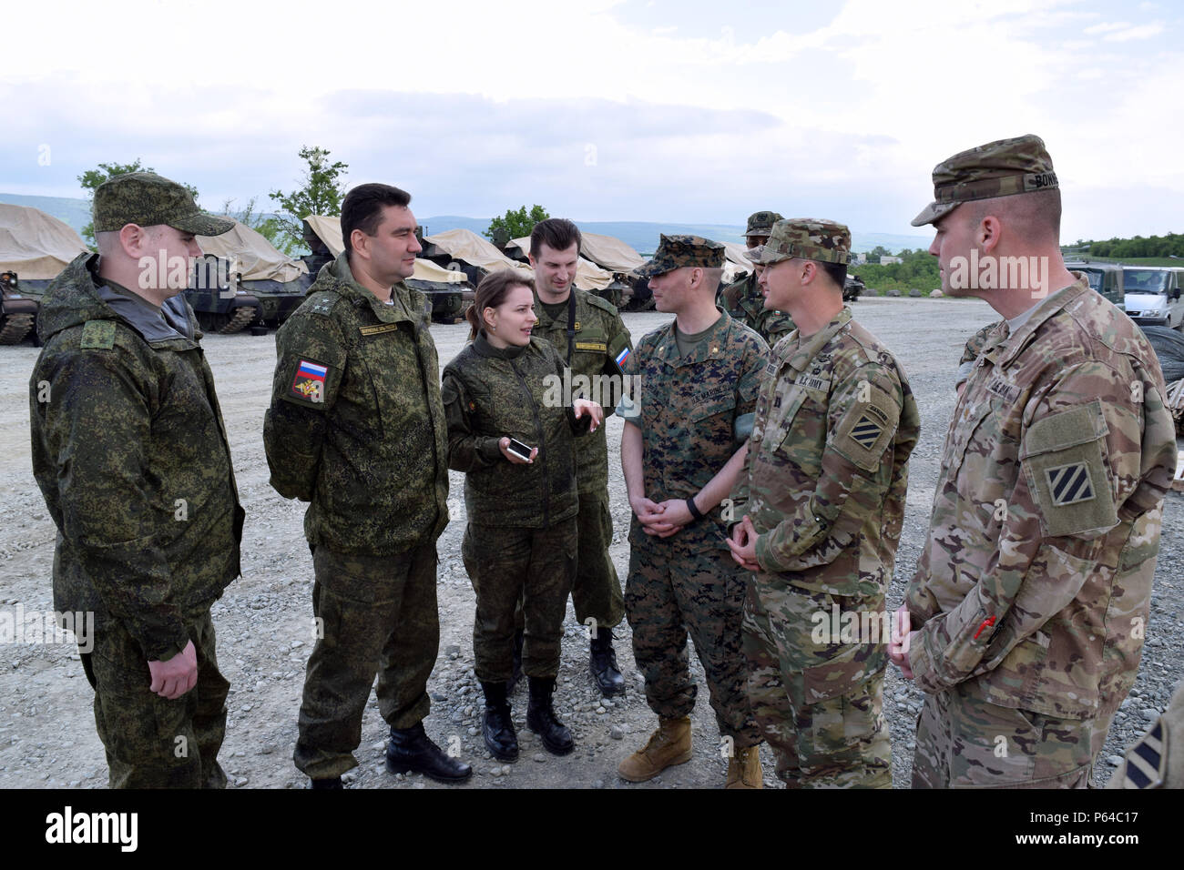 Howitzer inspection hi-res stock photography and images - Alamy