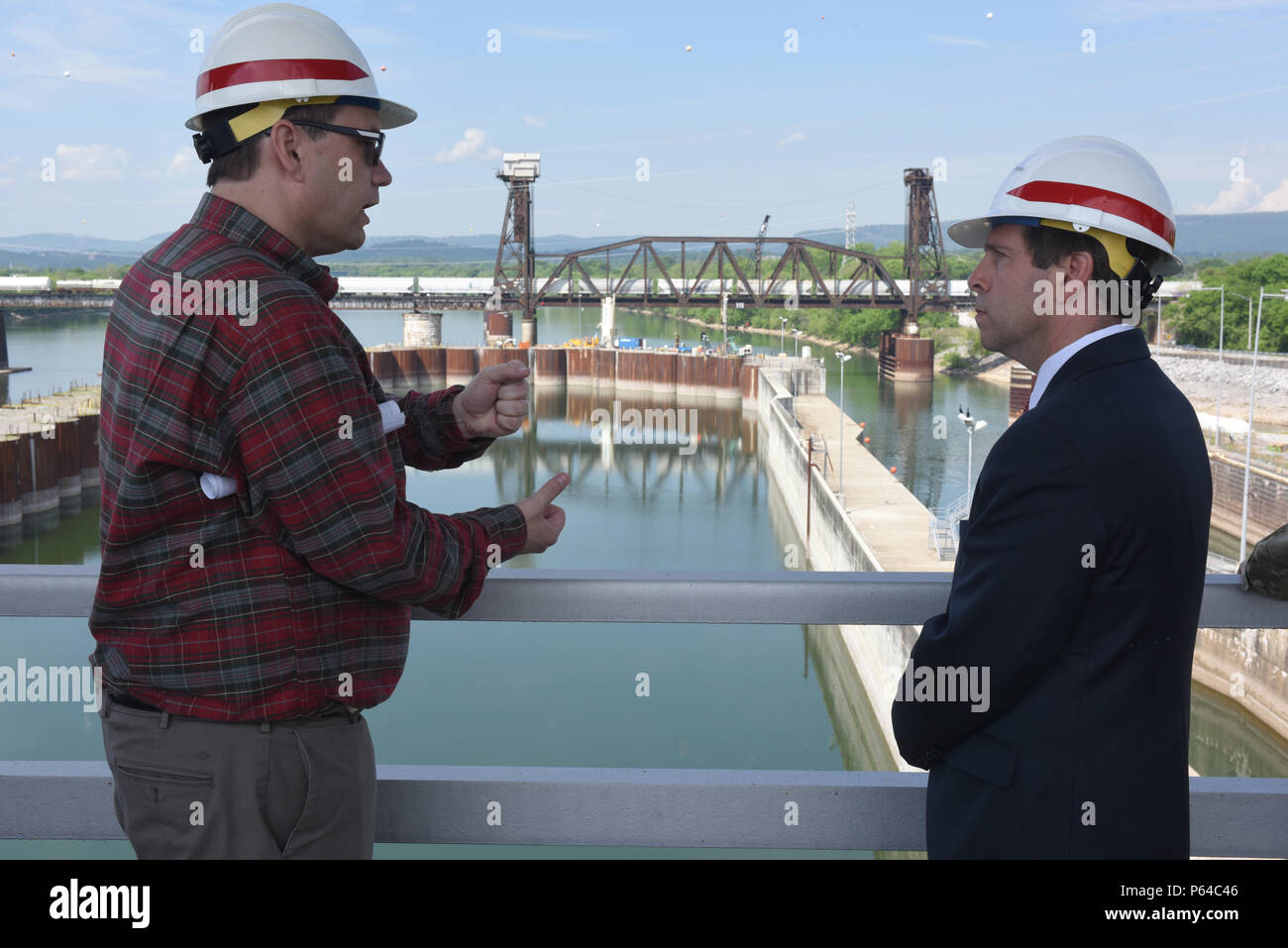 Congressman chuck fleischmann hi-res stock photography and images - Alamy