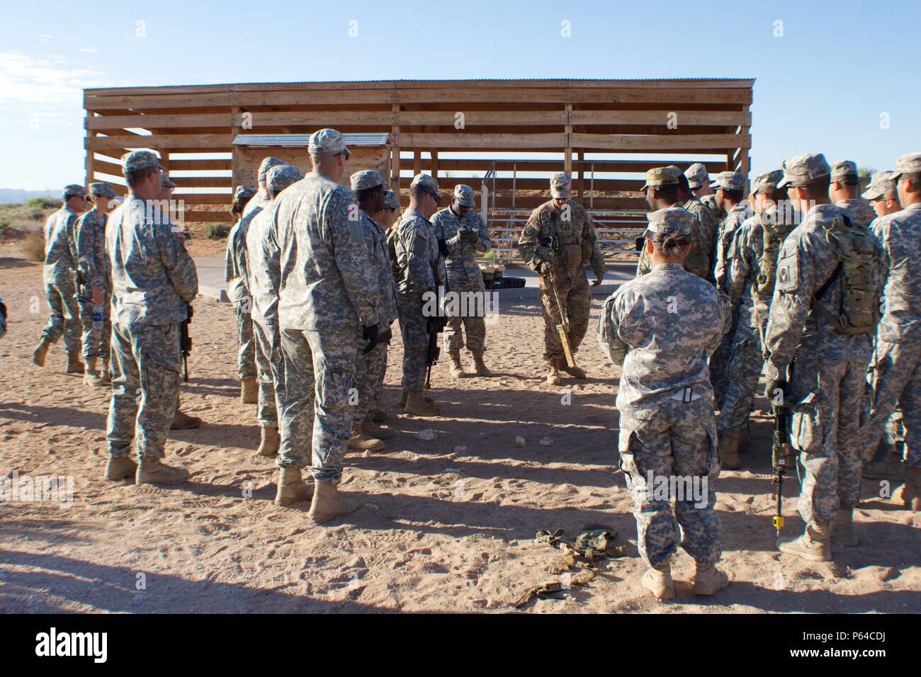Soldiers from Headquarters and Headquarters Company, 1st Battalion ...