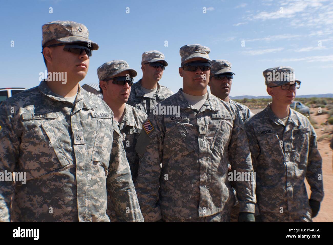 Soldiers from Headquarters and Headquarters Company, 1st Battalion ...