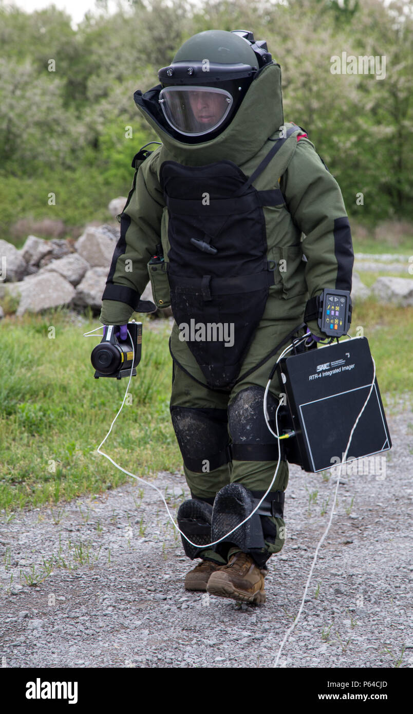 U.S. Army to Staff Sgt. Kenneth Dollar, assigned to the 666th Ordnance ...