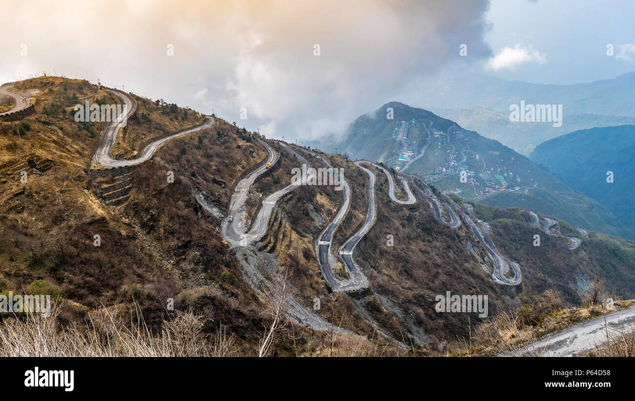 Zig Zag Hill Stock Photos & Zig Zag Hill Stock Images - Alamy