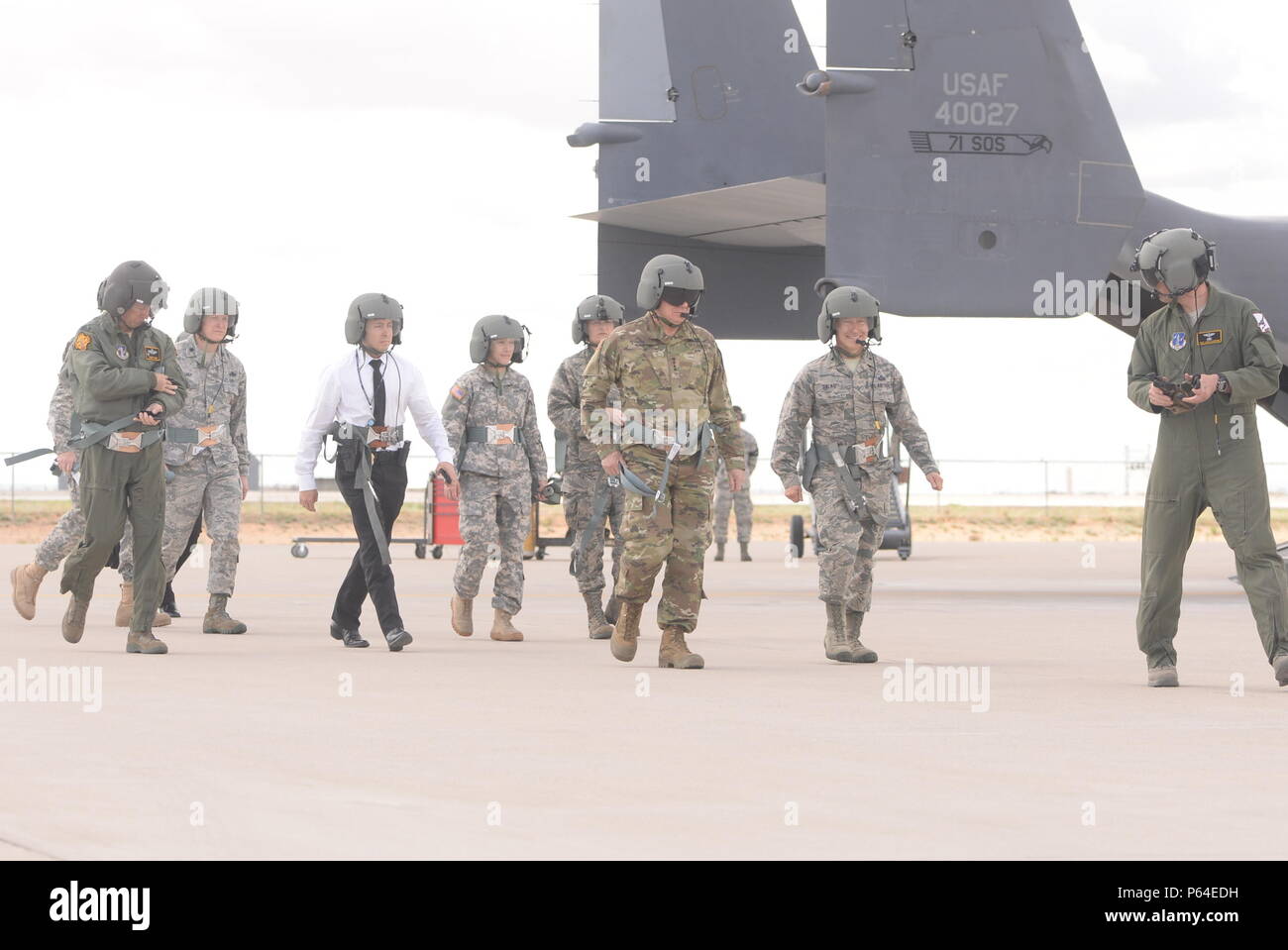 Gen. Frank J. Grass, Chief of the National Guard Bureau, toured New ...