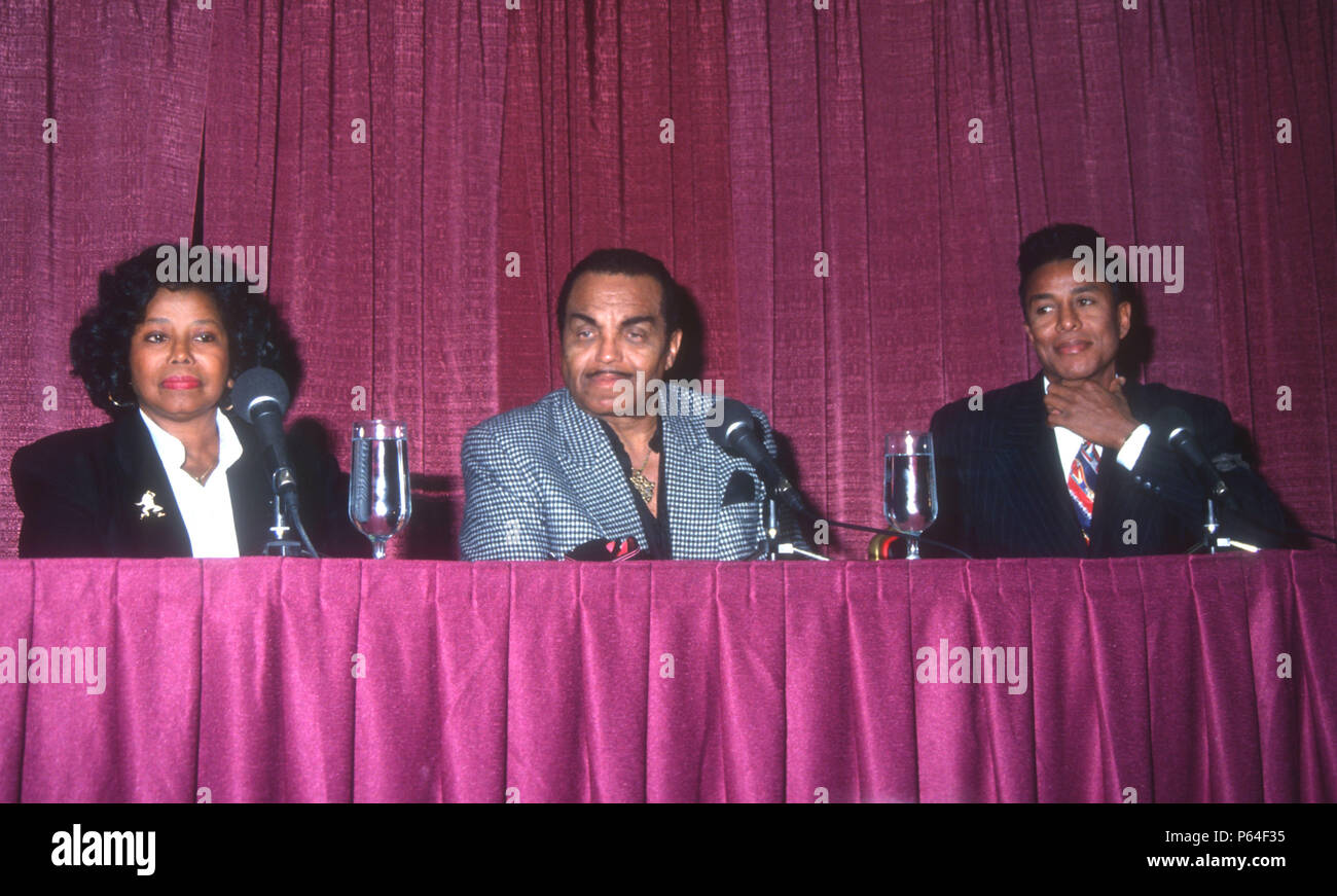 Michael jackson joe katherine hi-res stock photography and images - Alamy