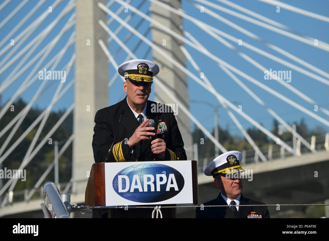 Darpa ship hi-res stock photography and images - Alamy