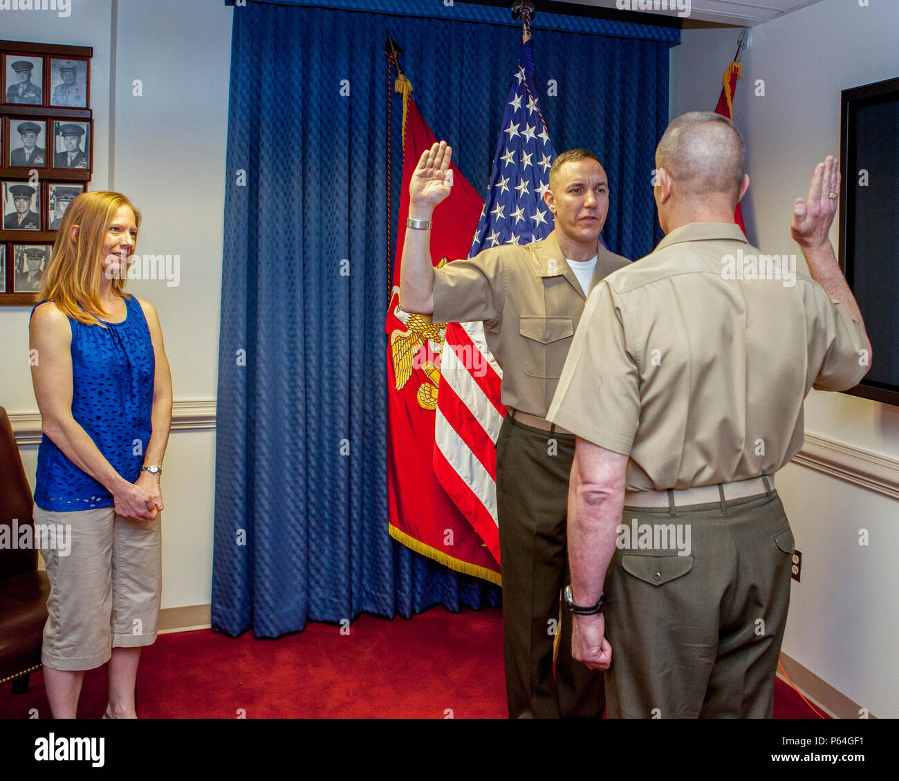 Lt col bruce k williams hi-res stock photography and images - Alamy