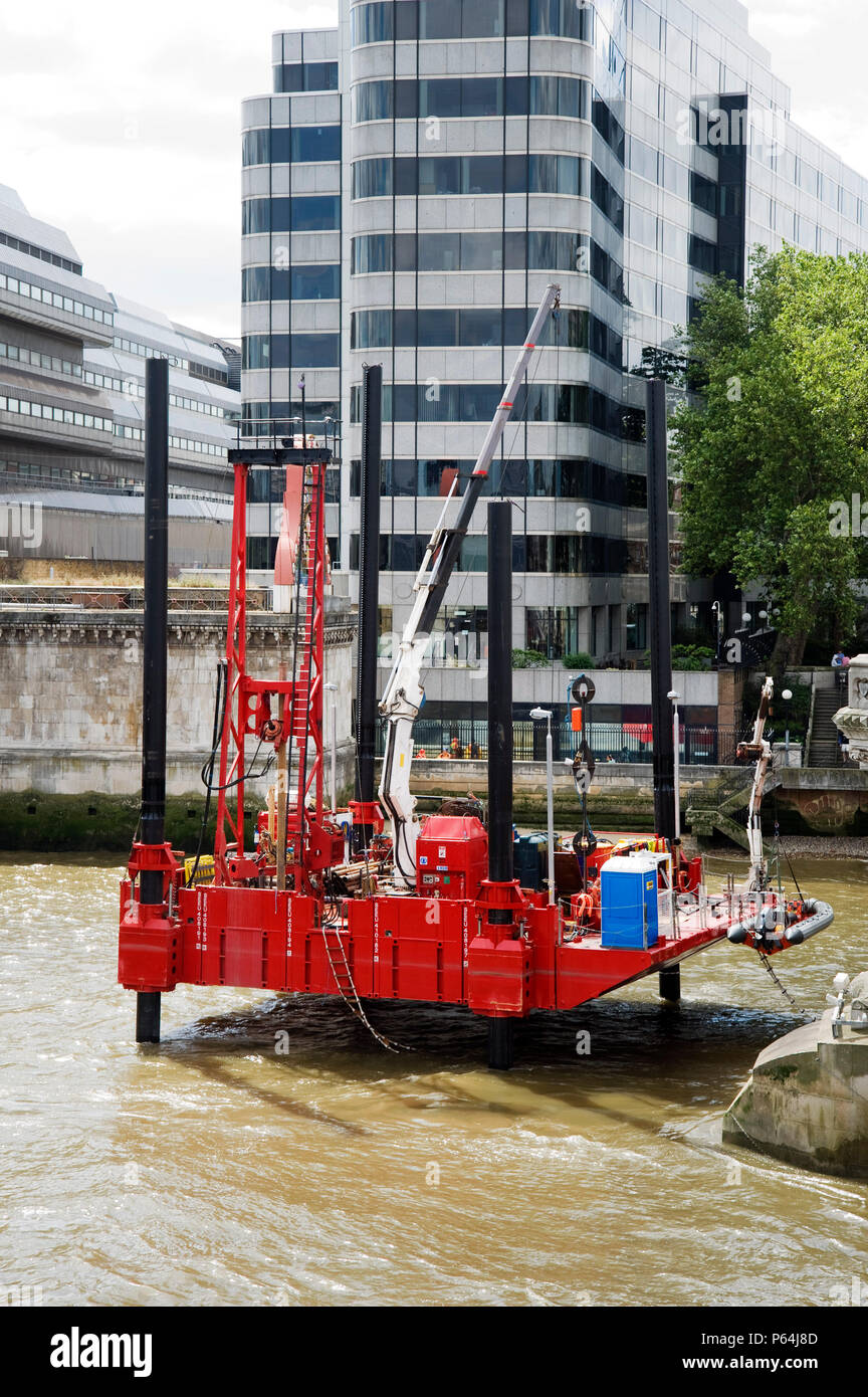 Drill rig in River Thames, Blackfriars Bridge, London, UK Stock Photo ...