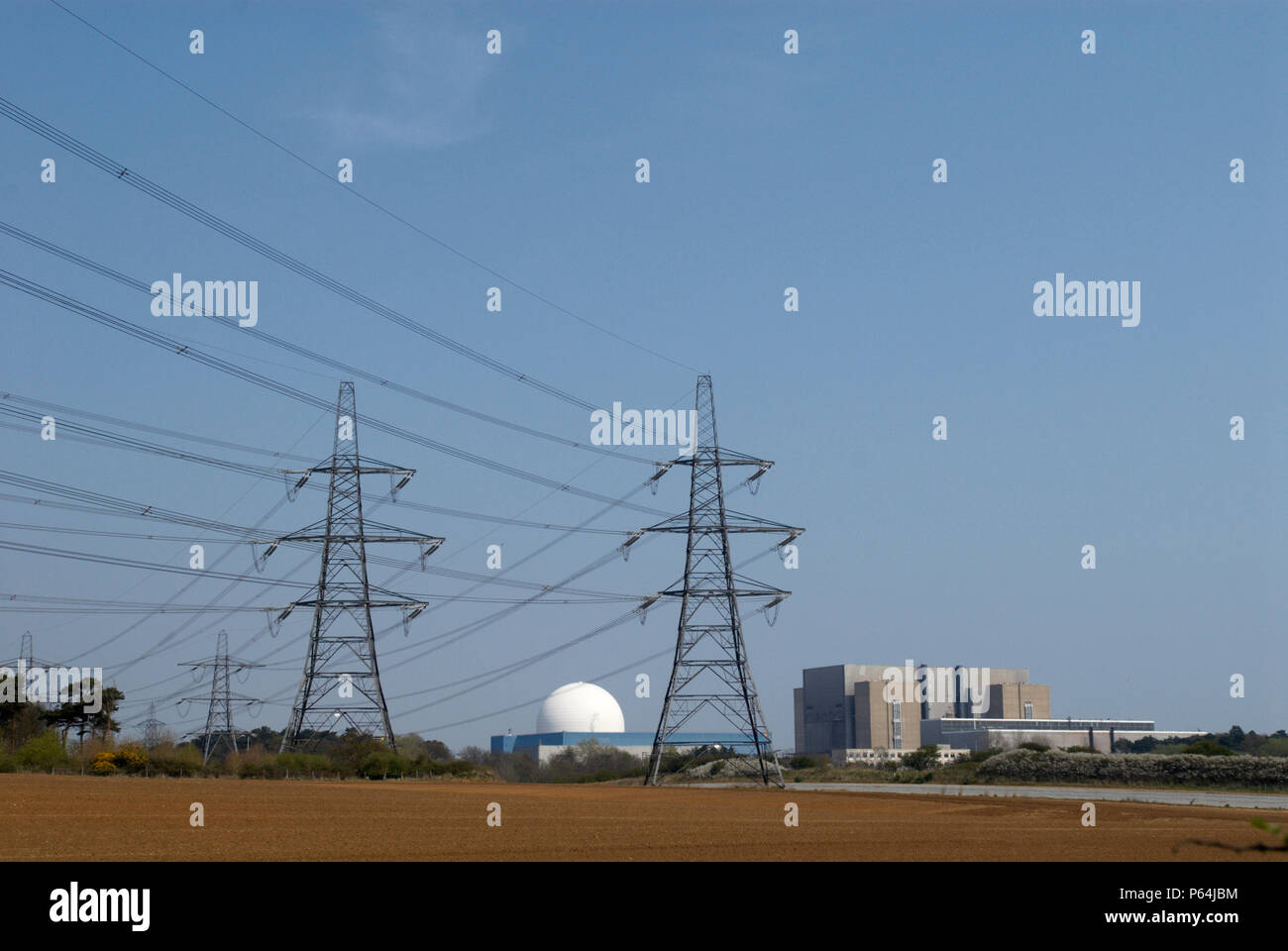 Pylons suffolk hi-res stock photography and images - Alamy