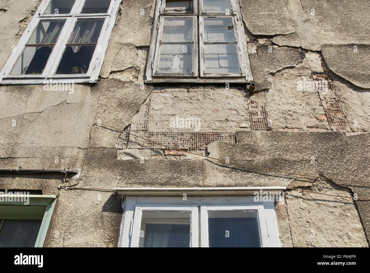 Crumbling wall render hi-res stock photography and images - Alamy