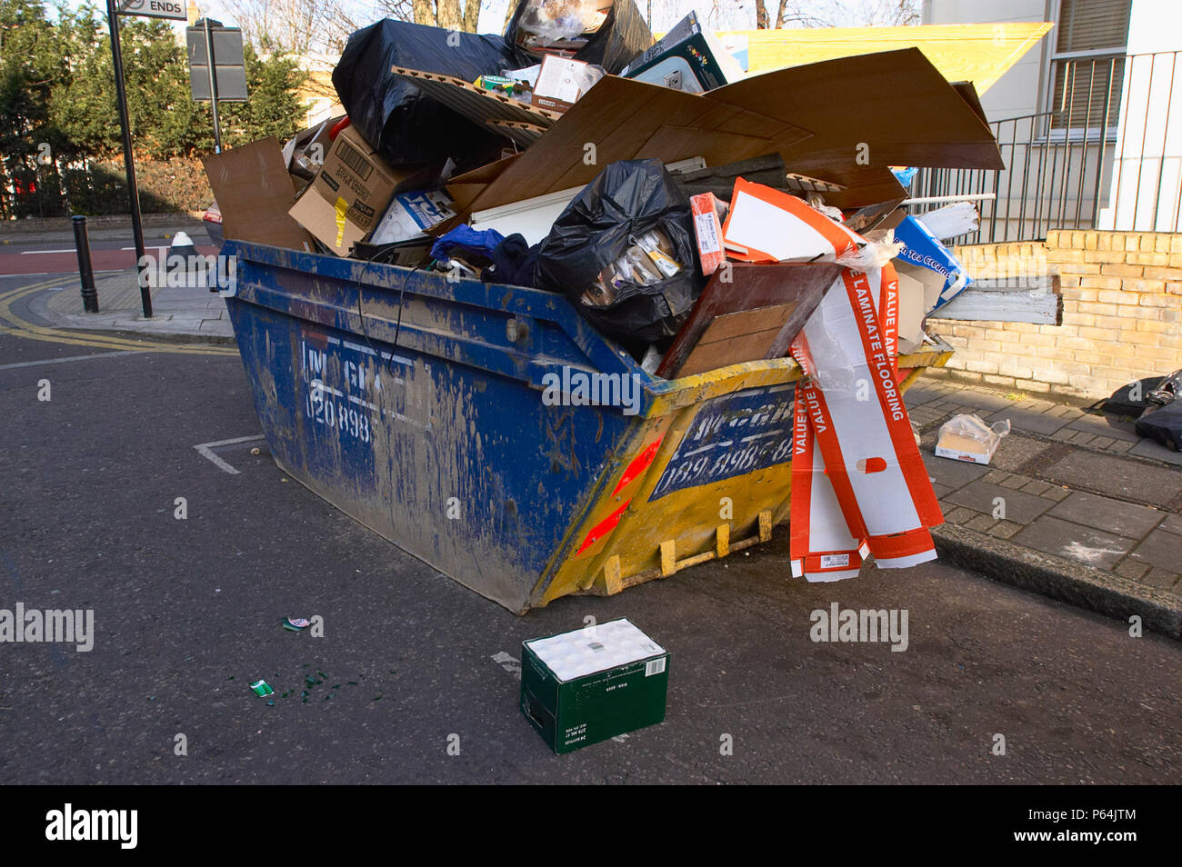 Overloaded skip hi-res stock photography and images - Alamy