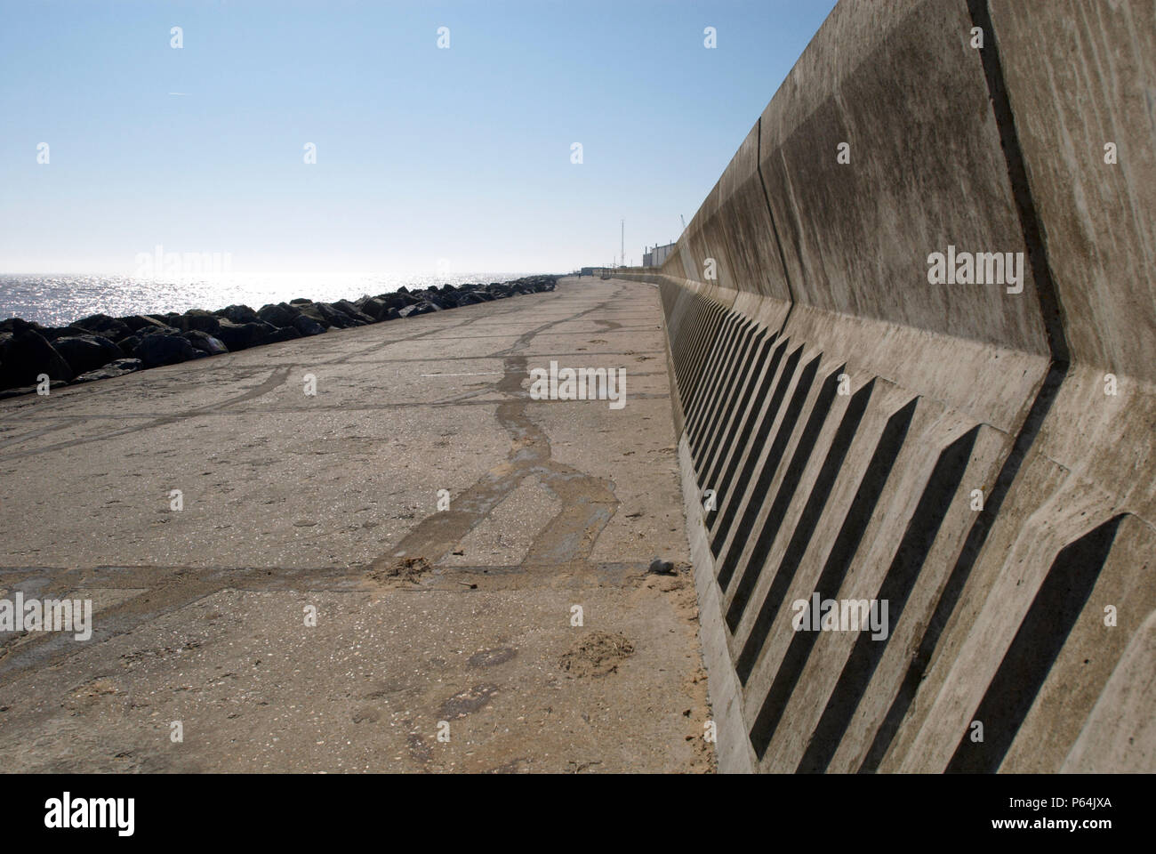 Sea wall, Lowestoft, UK Stock Photo - Alamy
