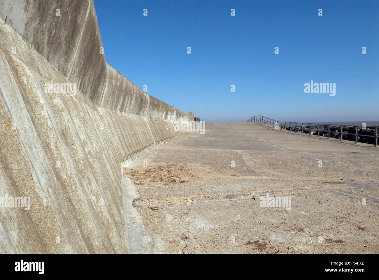 Sea wall, Lowestoft, UK Stock Photo - Alamy