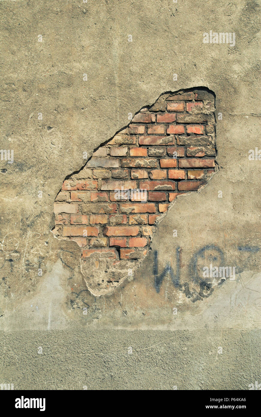 Crumbling render on a townhouse, Gdansk, Poland Stock Photo - Alamy