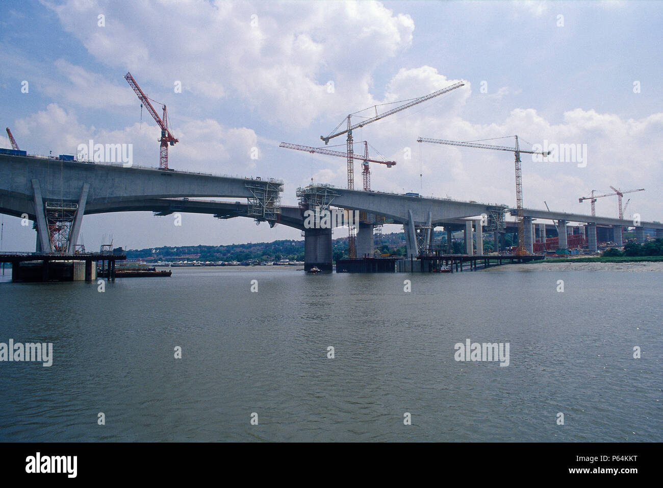 Construction of the Medway Bridge for the Channel Tunnel Rail Link ...