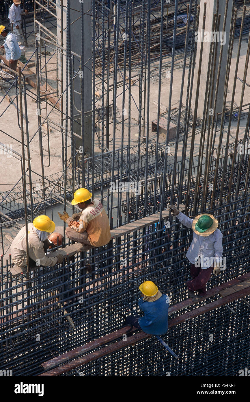 Steel fixing works hi-res stock photography and images - Alamy