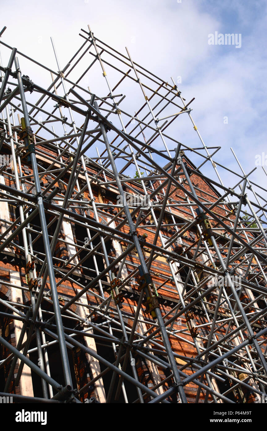 Victorian building with scaffolding hi-res stock photography and images ...