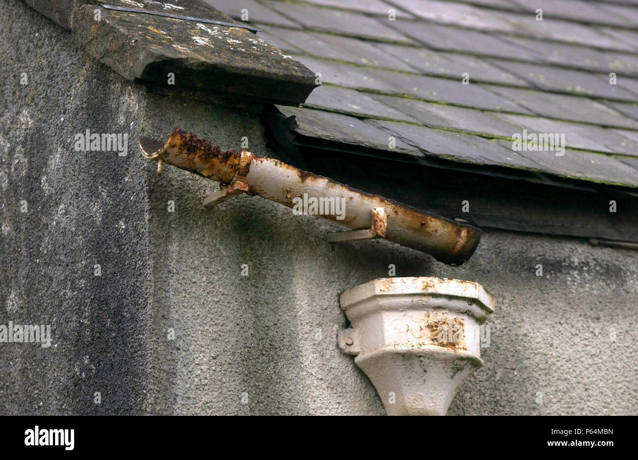 Broken gutter hi-res stock photography and images - Alamy