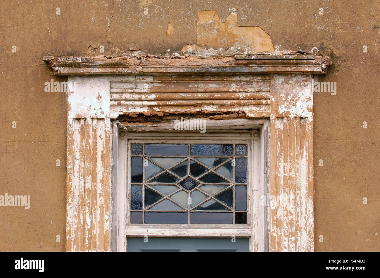 Damaged window frame Stock Photo - Alamy