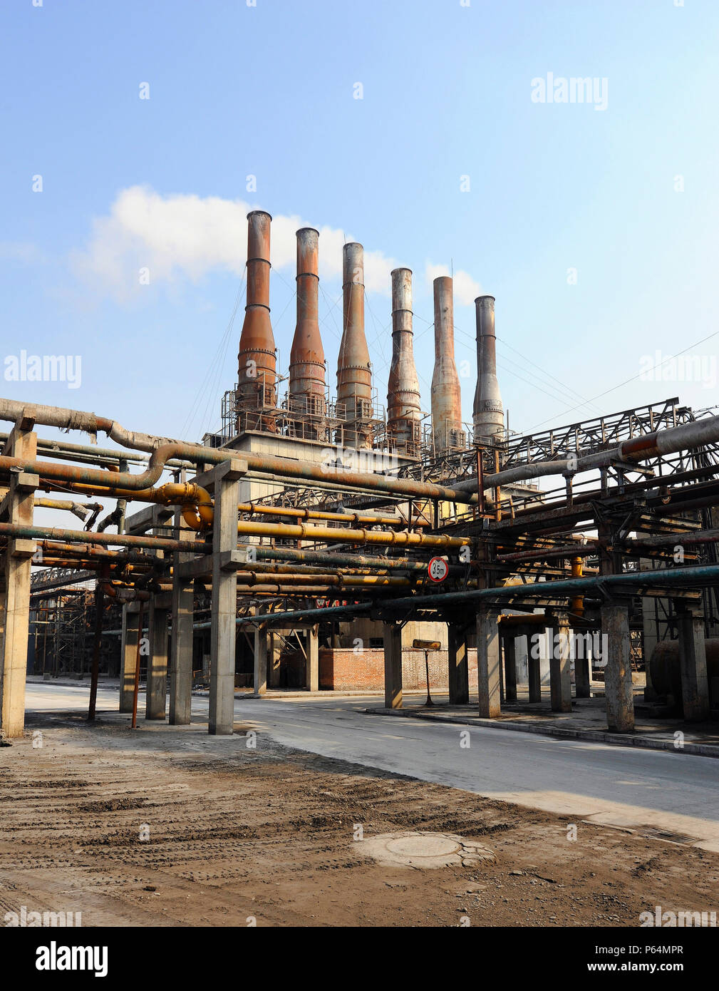 Port of tianjin hi-res stock photography and images - Alamy