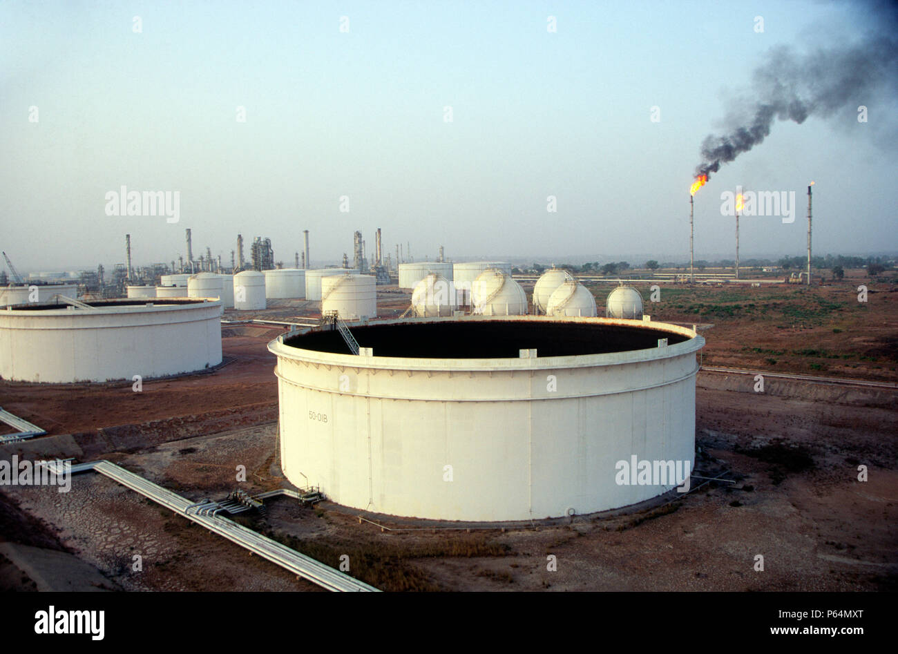 Oil and petrochemical refinery, Kaduna, Nigeria Stock Photo - Alamy