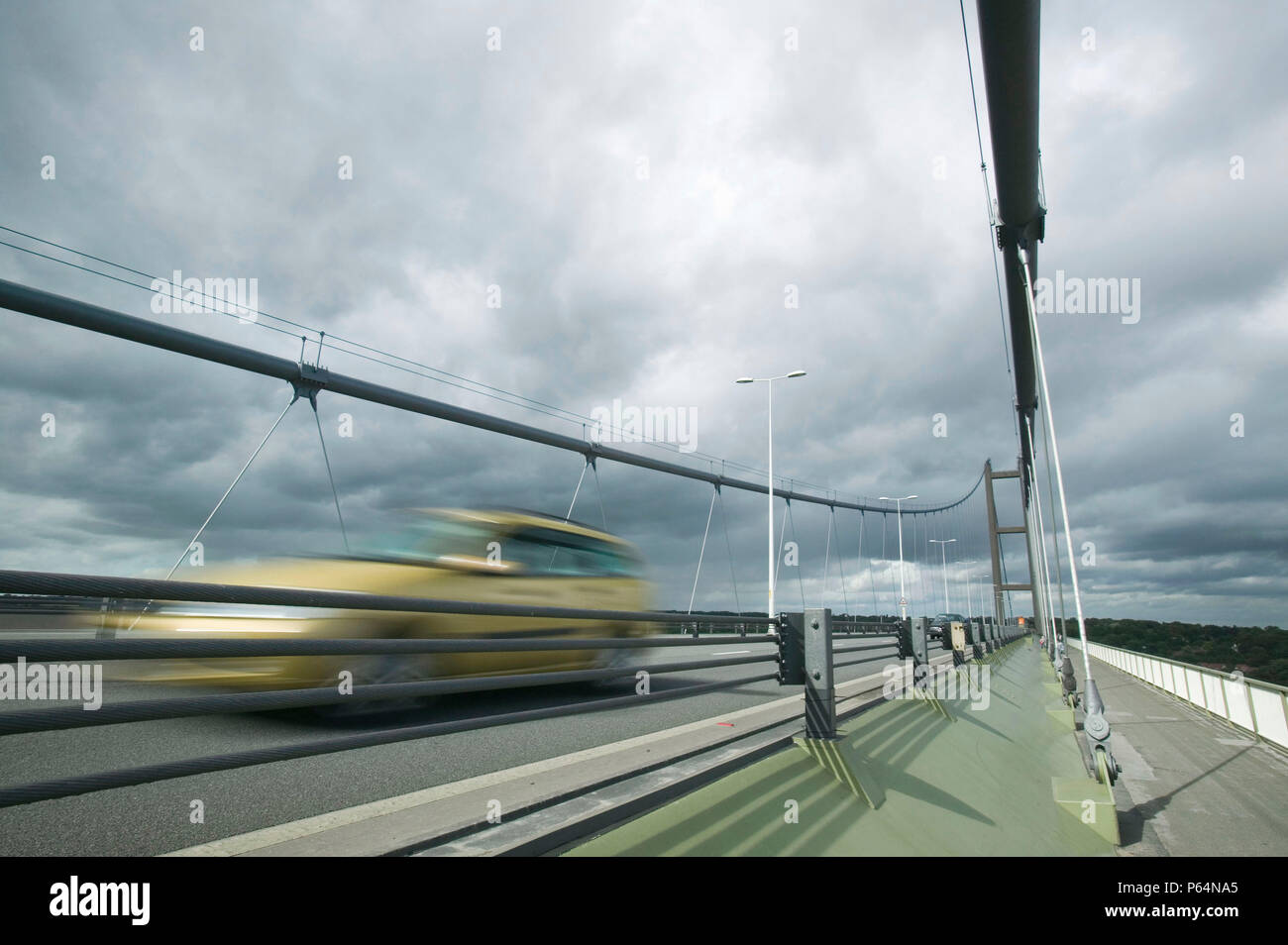 Humber bridge near hull hi-res stock photography and images - Alamy