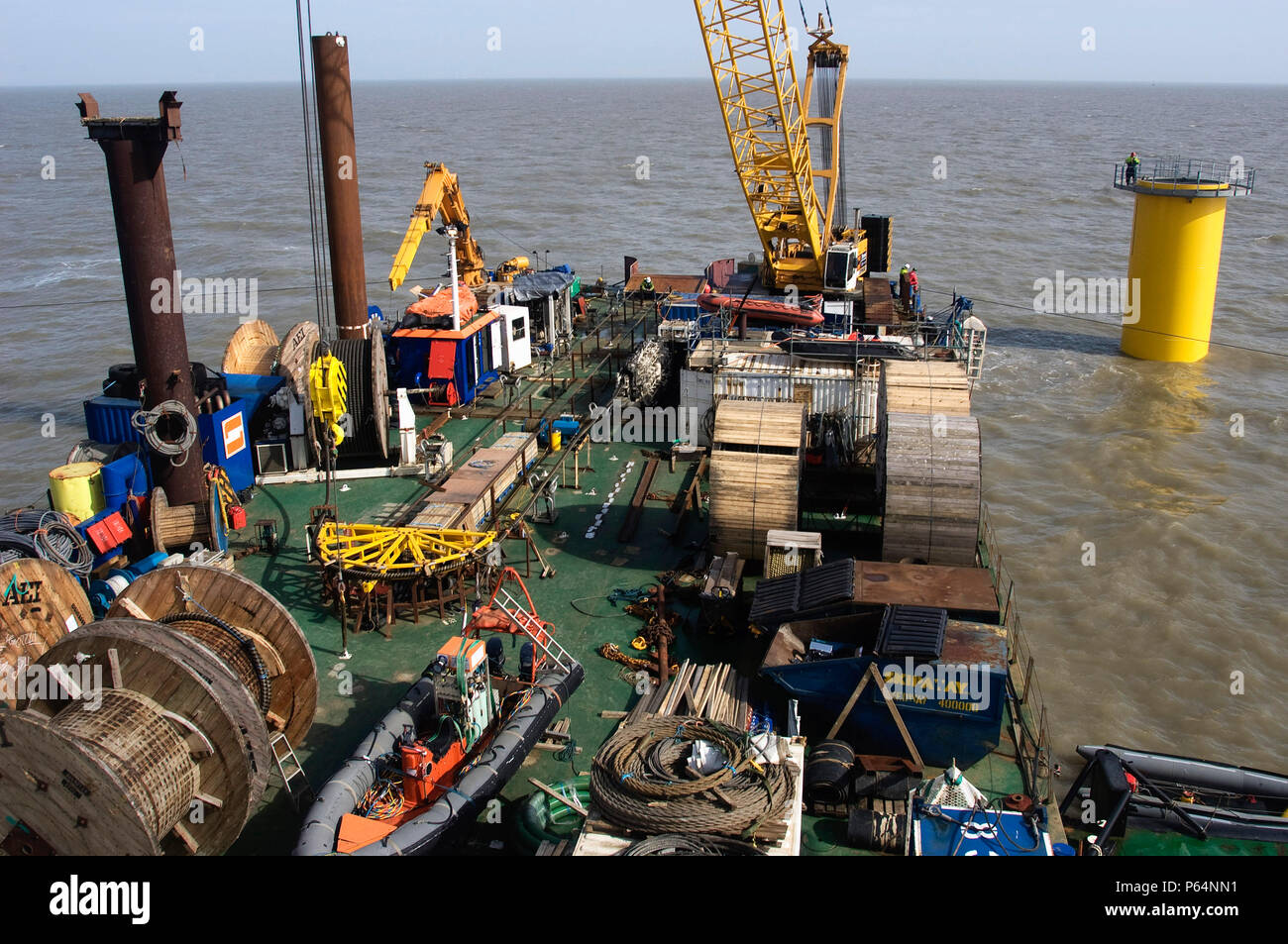 Cable laying offshore hi-res stock photography and images - Alamy