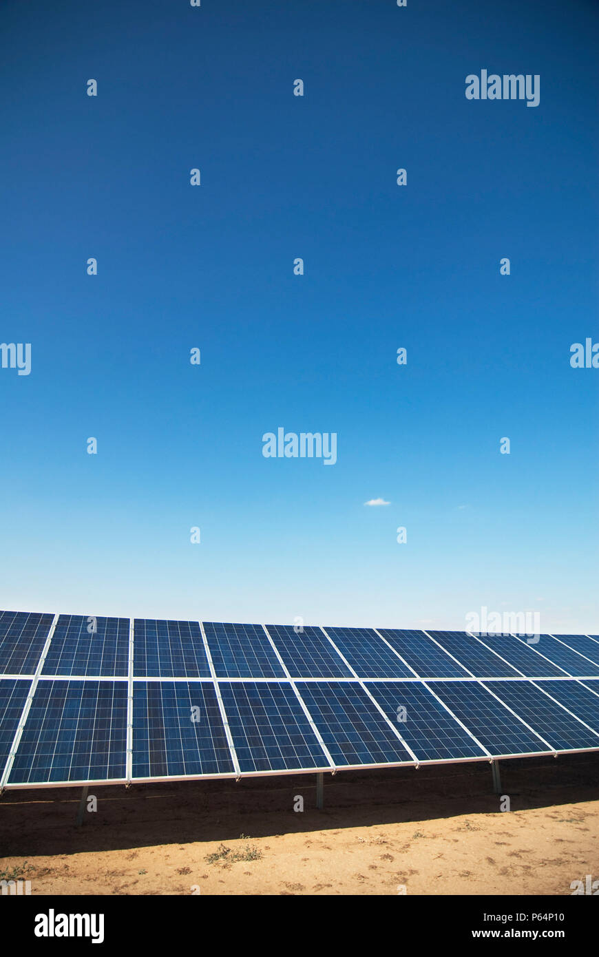 Large scale power plant hi-res stock photography and images - Alamy