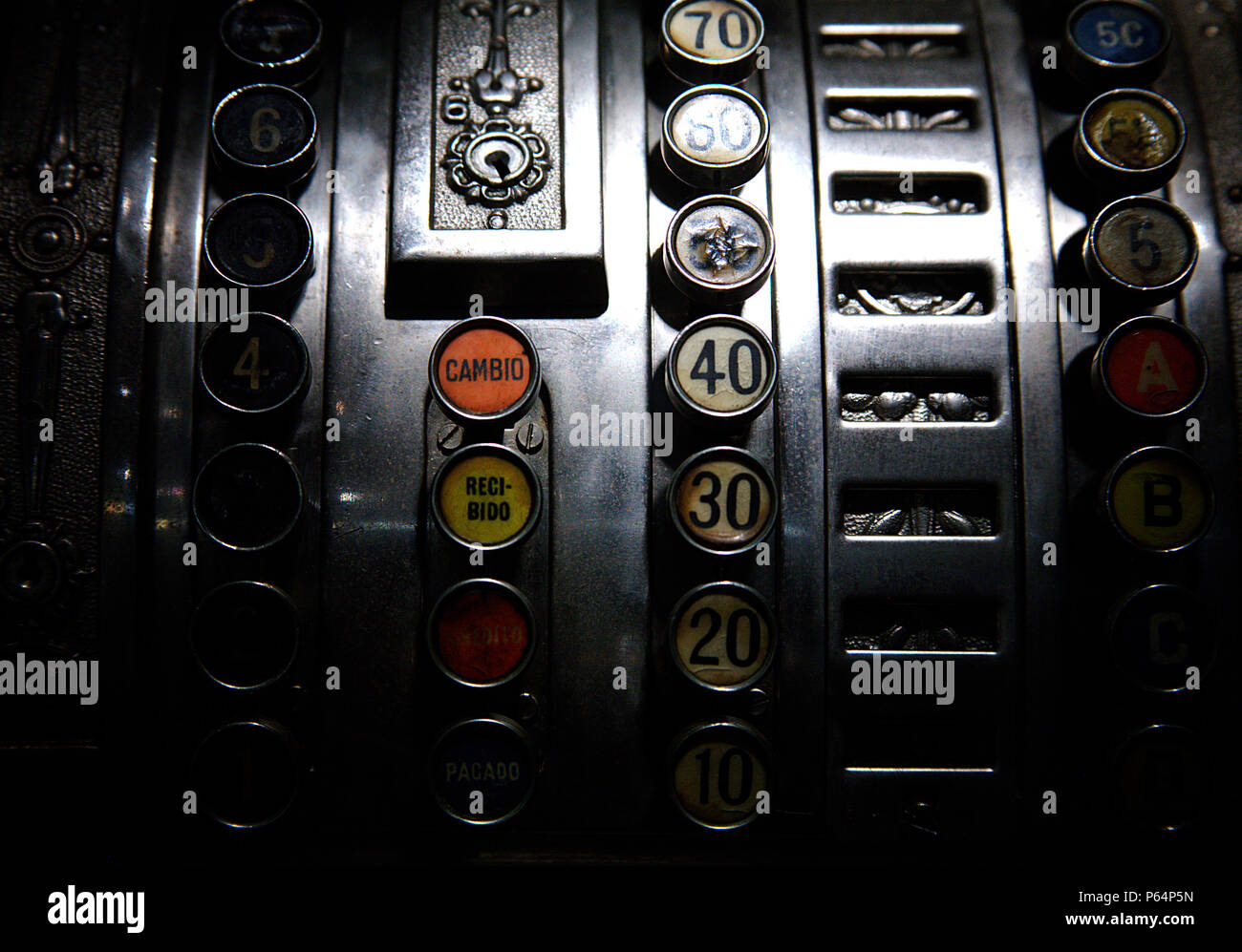 Cashier hi-res stock photography and images - Alamy