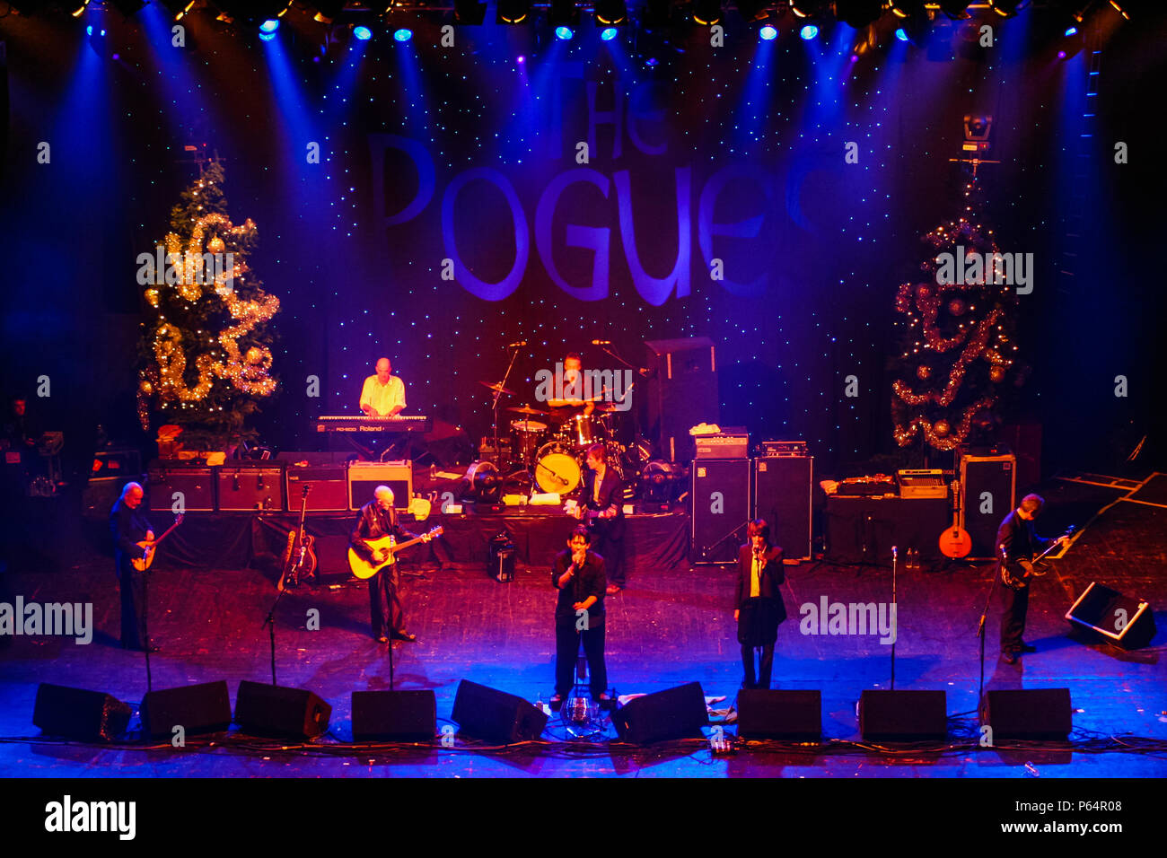 The pogues hi-res stock photography and images - Alamy