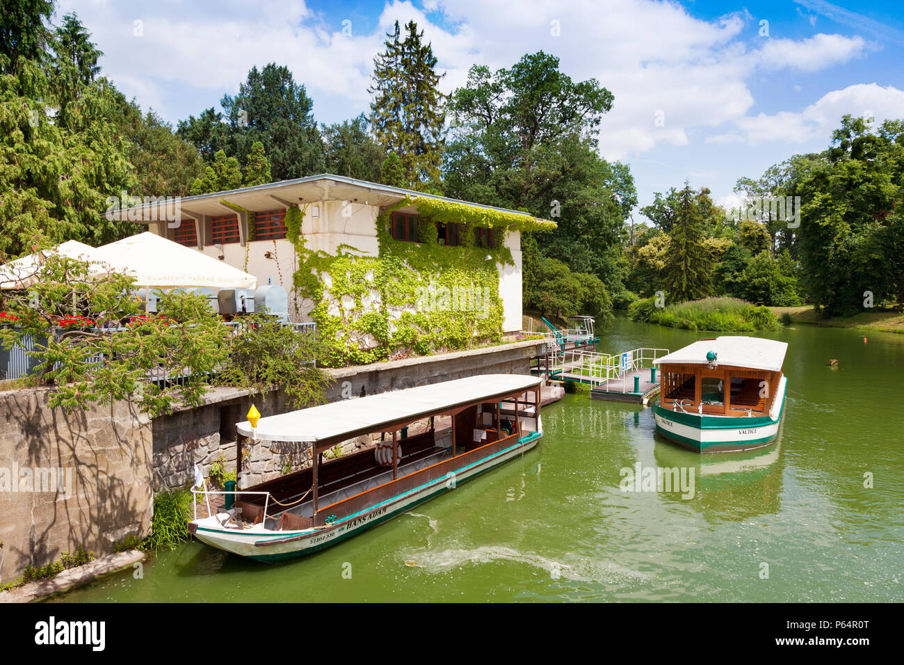 Zamek lednice hi-res stock photography and images - Alamy