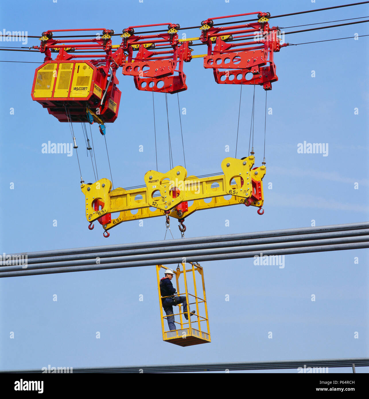 Cable hauler hi-res stock photography and images - Alamy