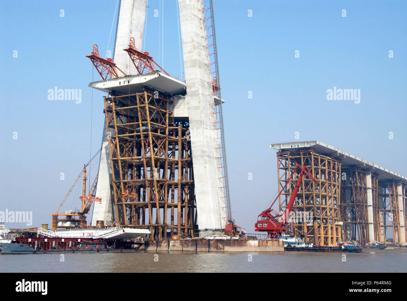 Sutong yangtze river bridge hi-res stock photography and images - Alamy