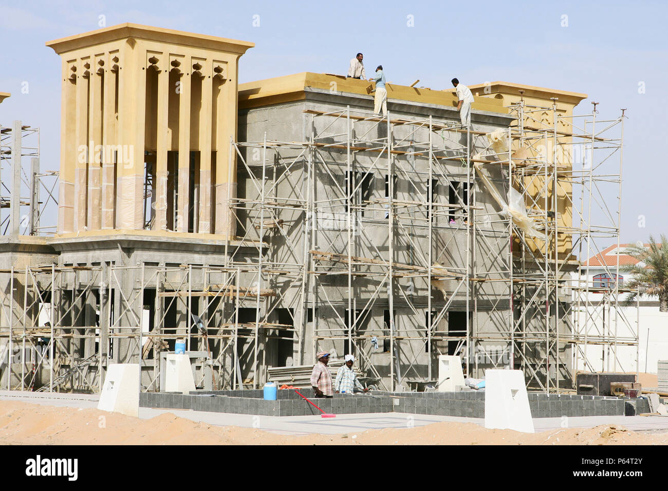 General shot hi-res stock photography and images - Alamy