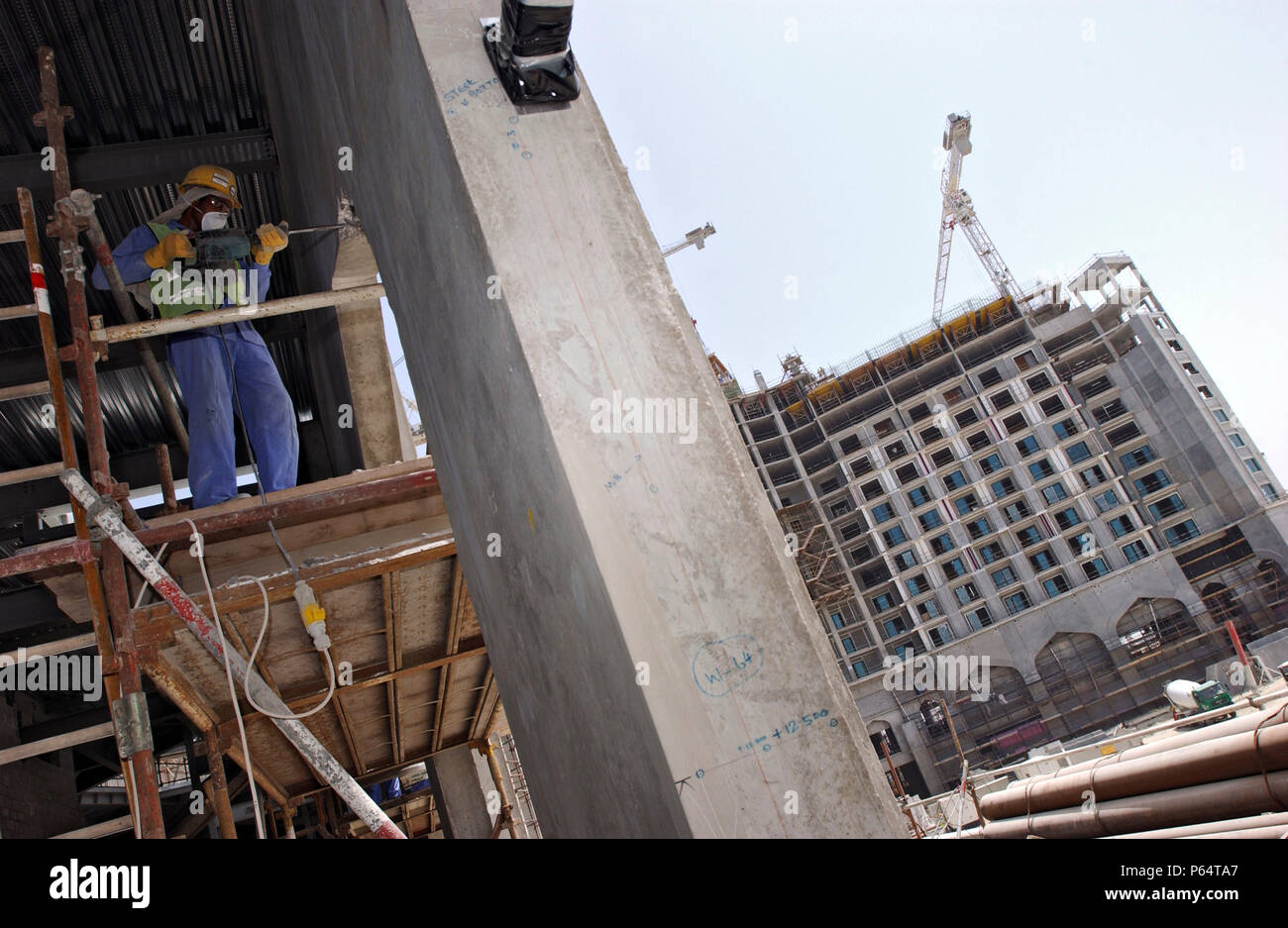 Construction on the Atlantis Hotel on the Palm Jumeirah. Atlantis hotel ...