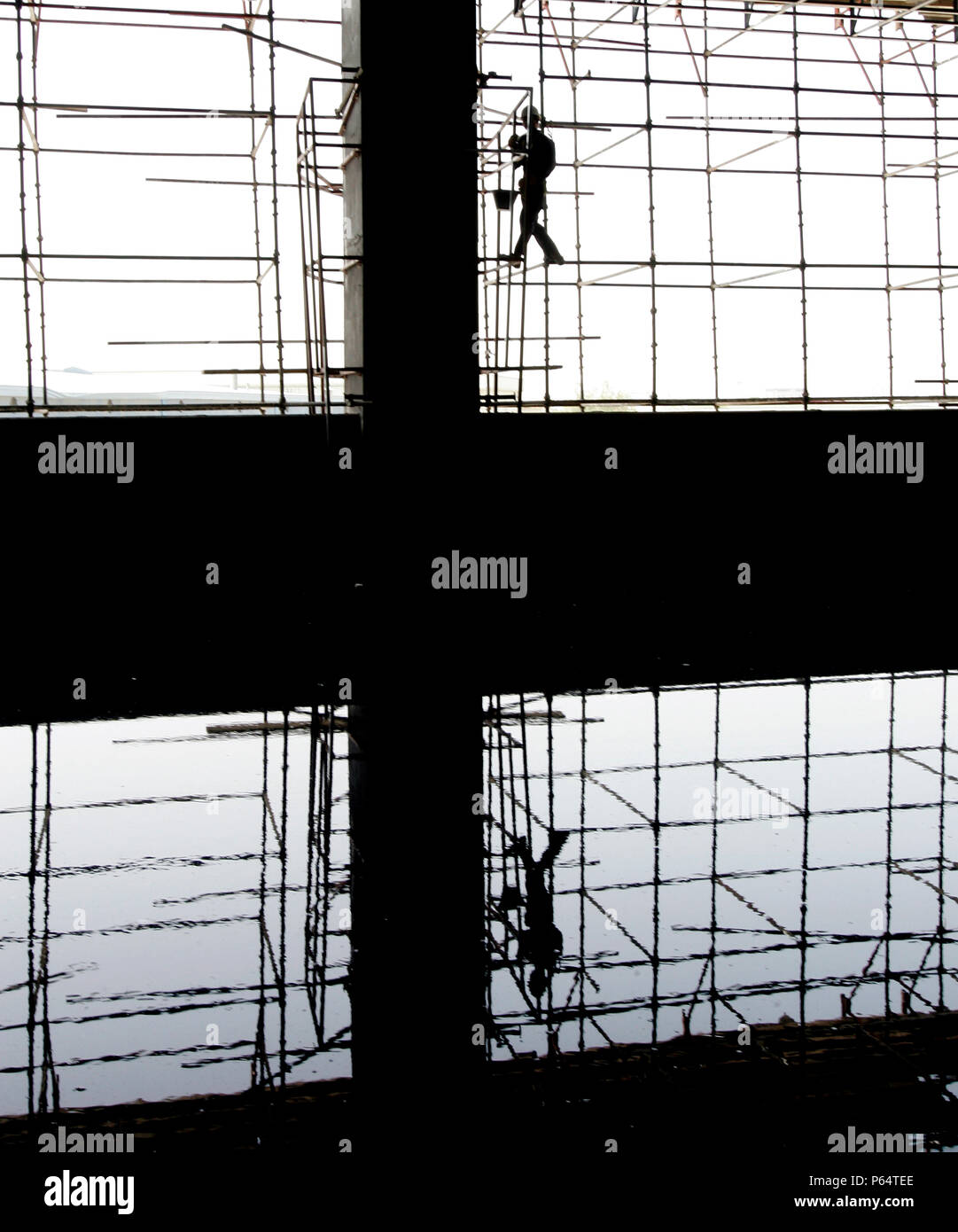 Emirates Headquarter, Airport Road. Site visit Dubai, United Arab ...