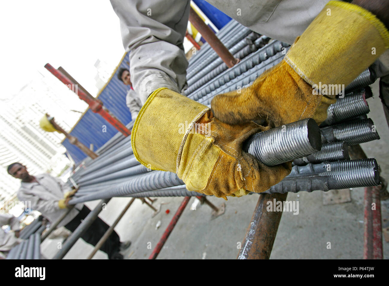 Marina torch tower dubai hi-res stock photography and images - Alamy
